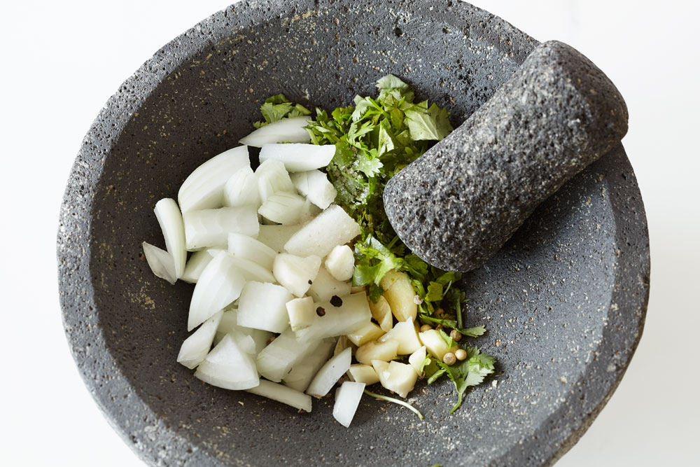 Volcanic Rock Molcajete + Tejolote – Clean Living Guide